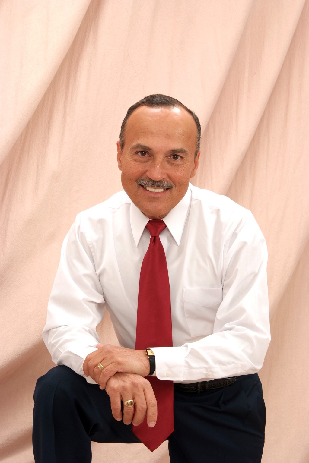 Mike Holt Download Mike Holt Photos